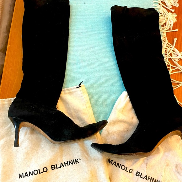 Manolo Blahnik | Shoes | Vintage Manolo Blahnik Black Suede Boots ...